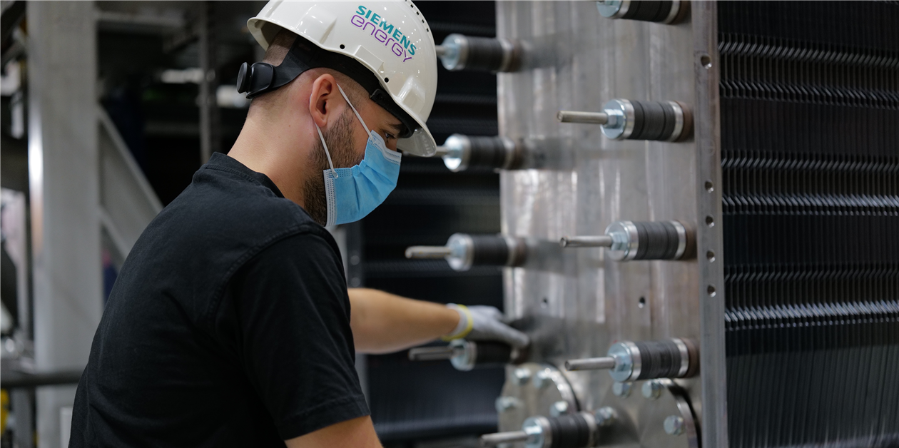 Siemens Energy, Air Liquide announce electrolyzer deal - Power Progress