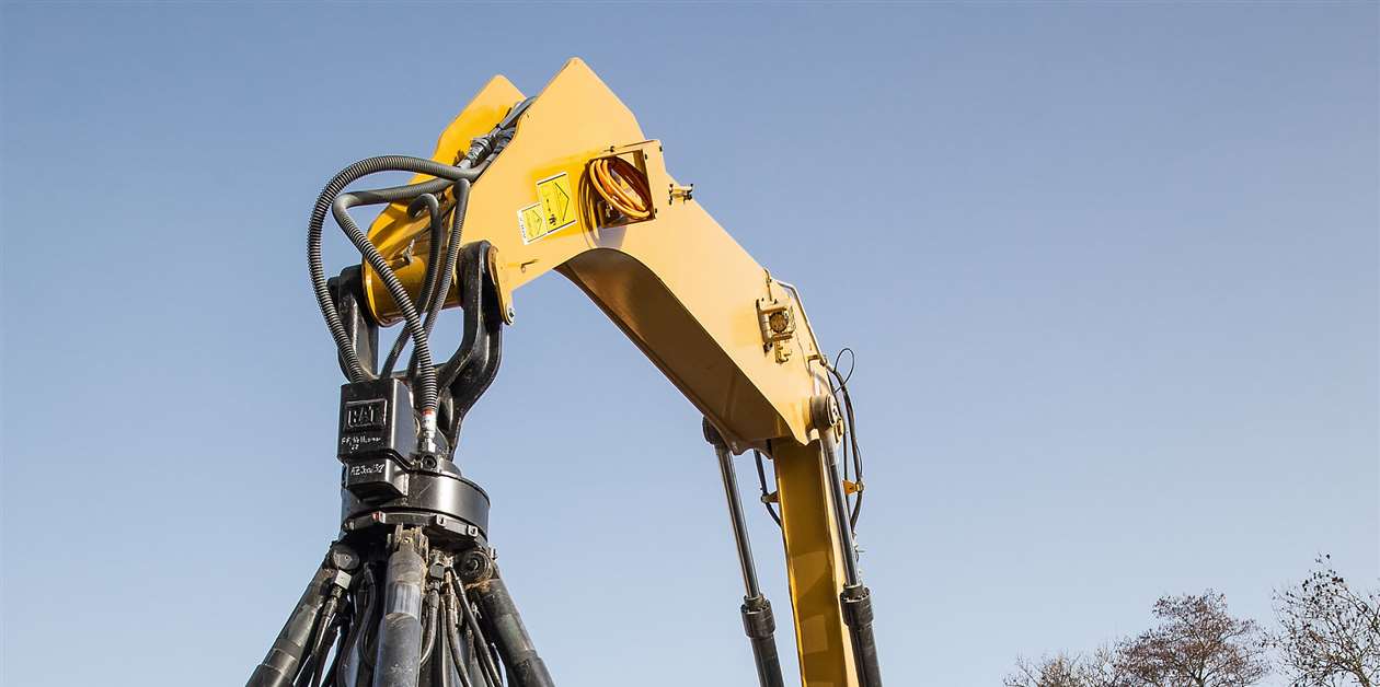 Cat launches Stage V material handlers - Power Progress