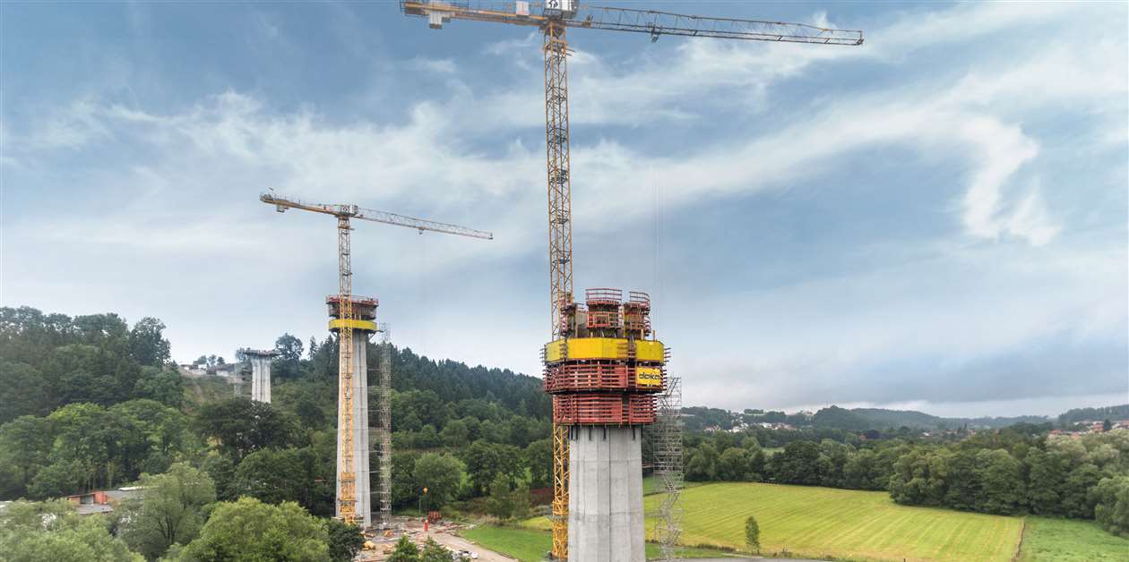 New 70 metre high bridge built with Doka formwork - Power Progress