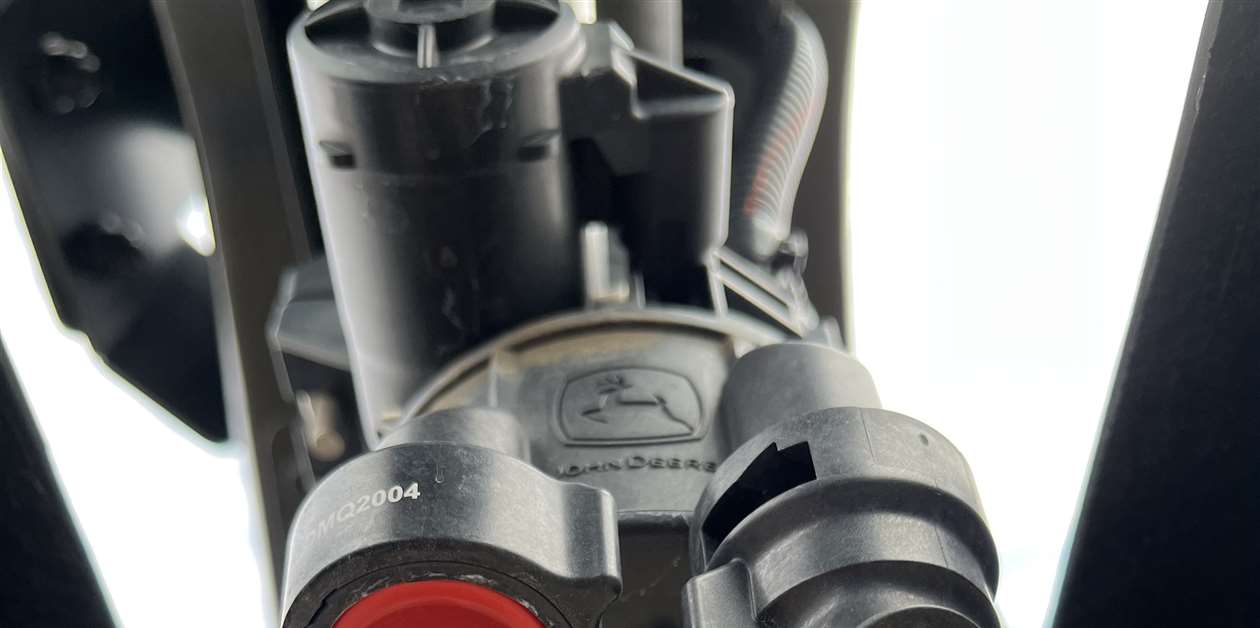 Video: John Deere See & Spray Ultimate in Action - Power Progress