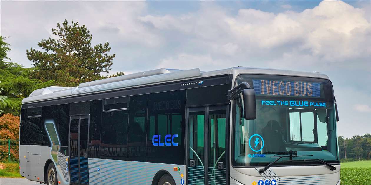 Iveco Bus shows new LE Elec and E-Way electric models - Power Progress