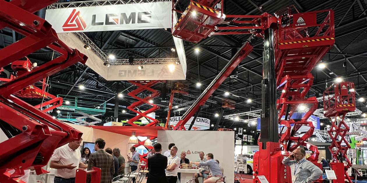 New electric boom in LGMG display - Power Progress
