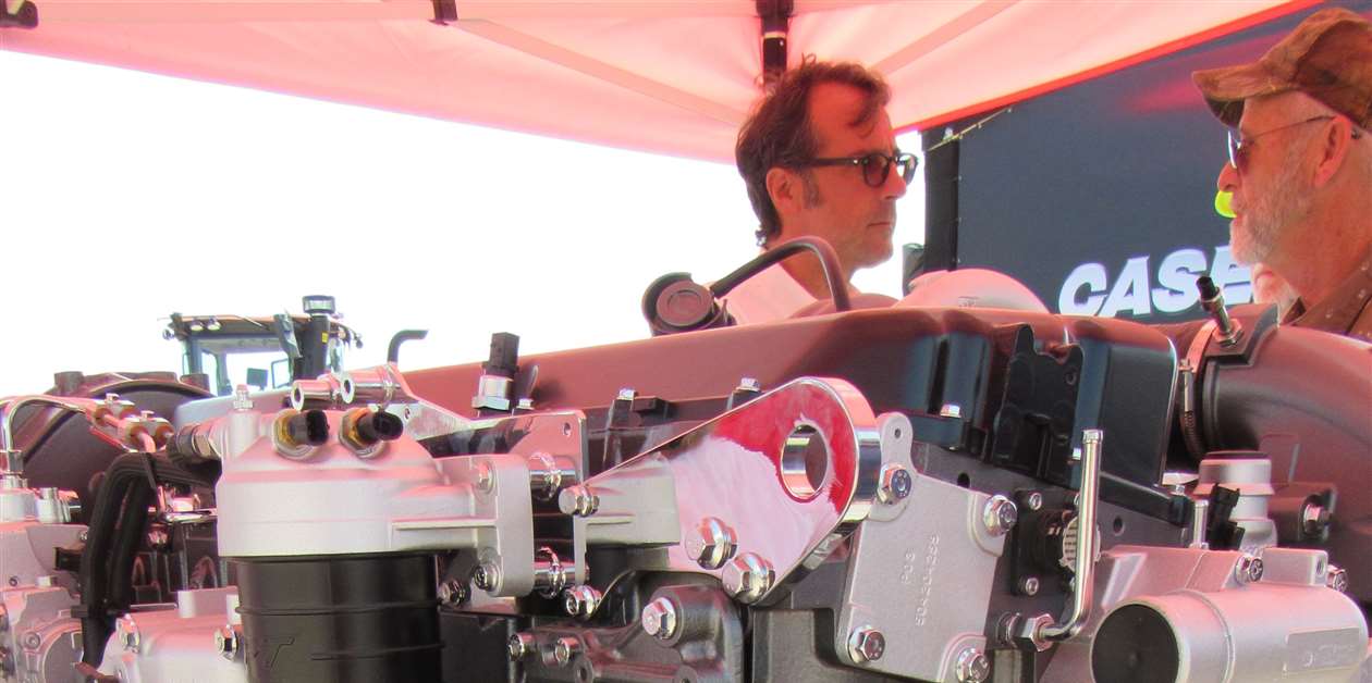 FPT C16 turbo engine debuts in Steiger 715 tractor - Power Progress