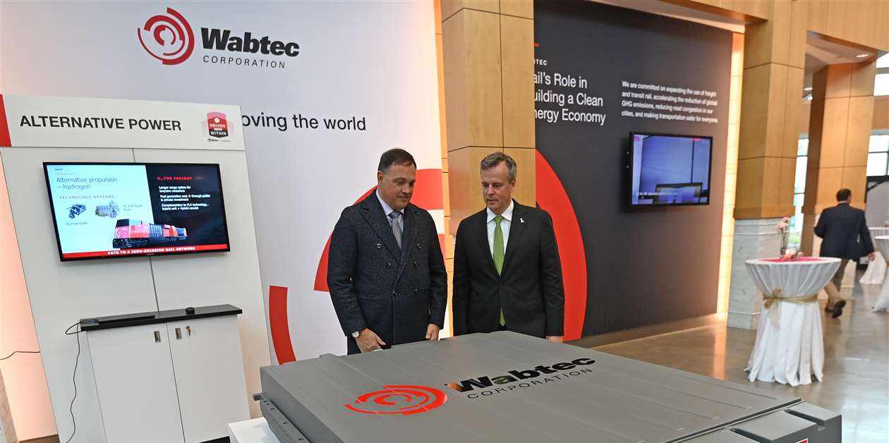 Wabtec debuts “world first” battery-powered locomotive - Power Progress