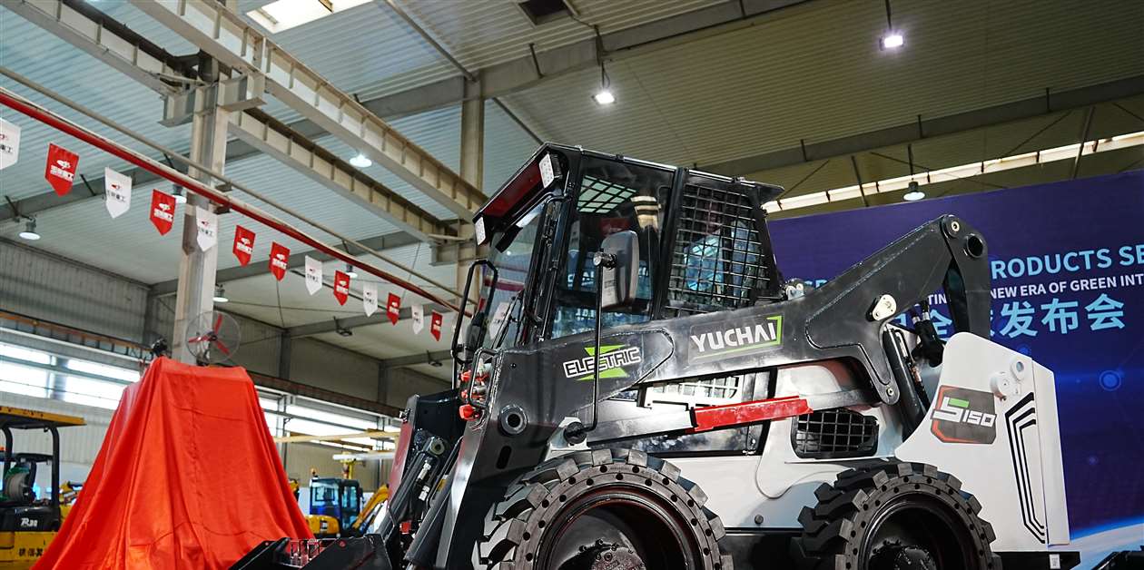 Chinese OEM launches electric skid steers - Power Progress
