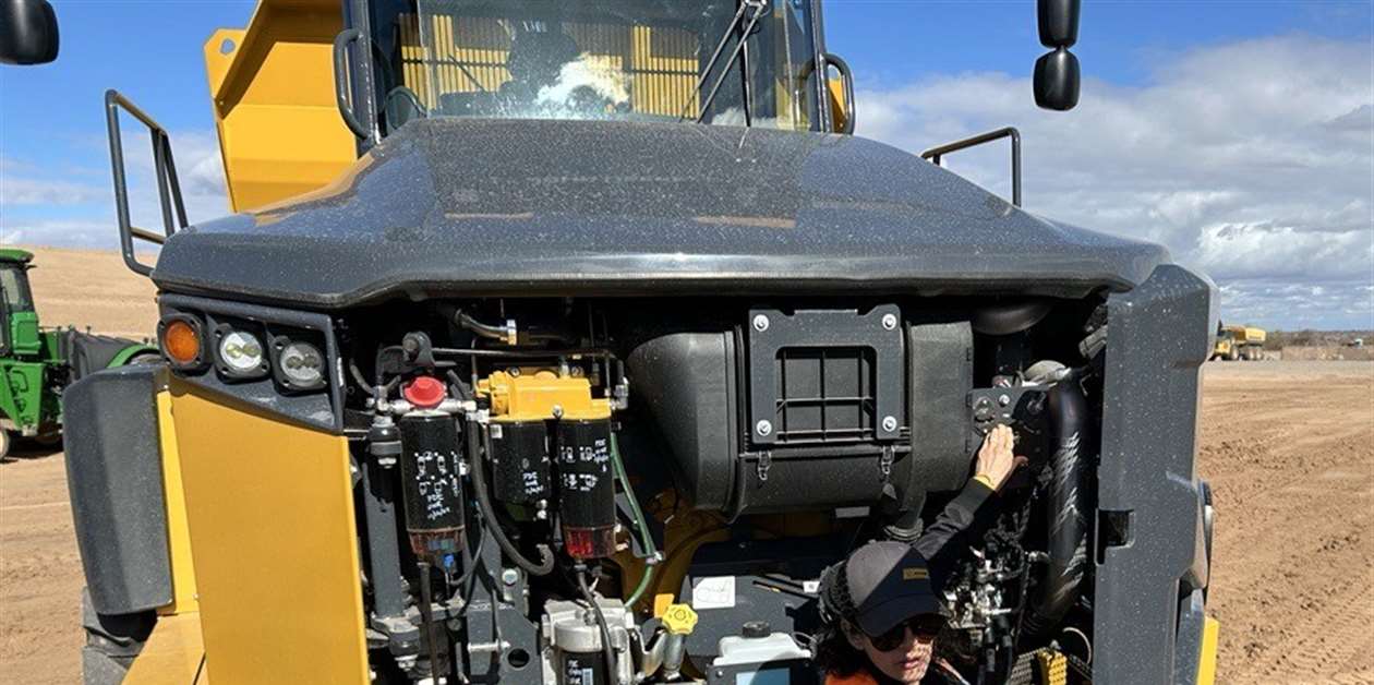 John Deere ADTs get upgraded engine, vision system - Power Progress