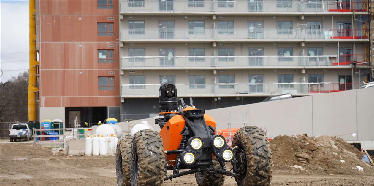 Autonomous scanning robot targets jobsite scanning and safety - Power ...