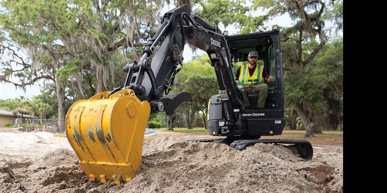 John Deere debuts two redesigned compact excavators - Power Progress