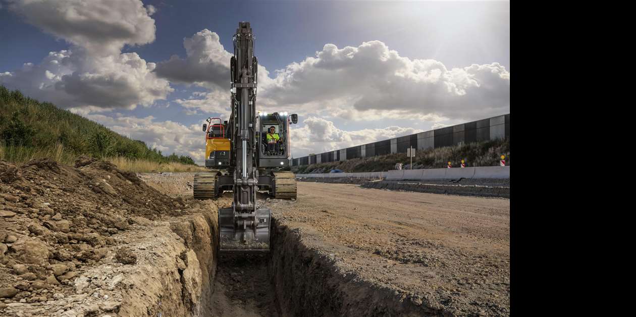 Unicontrol 3D excavator control system now available in North America ...
