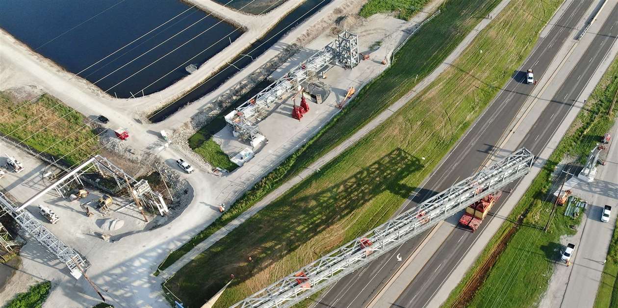 Mammoet navigates transport paths for pipe rack placement - Power Progress