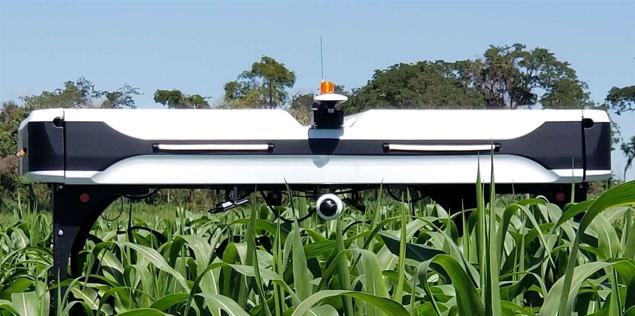 Solinftec autonomous robot, AI monitor crop changes, conditions - Power ...