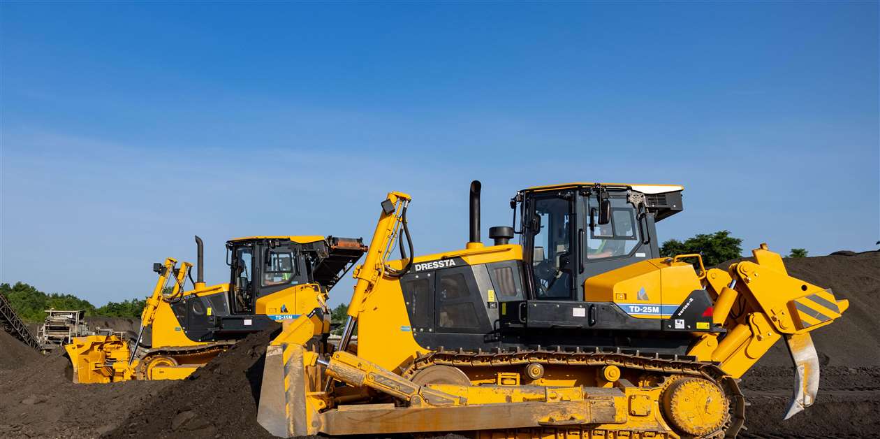 Dressta’s new Cummins-powered dozer models - Power Progress