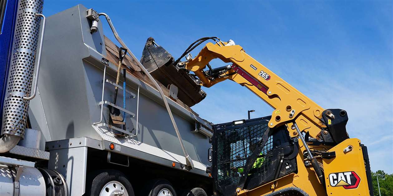 Cat debuts two new compact track loaders - Power Progress