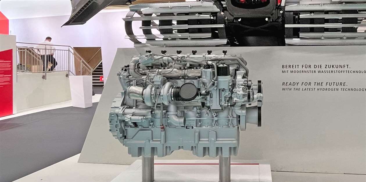 MAN Engine shows hydrogen ICE for off-road use - Power Progress