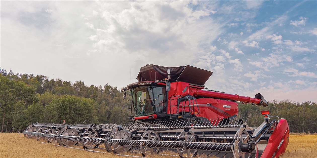 Case adds Class 10+ combine with dual rotor - Power Progress