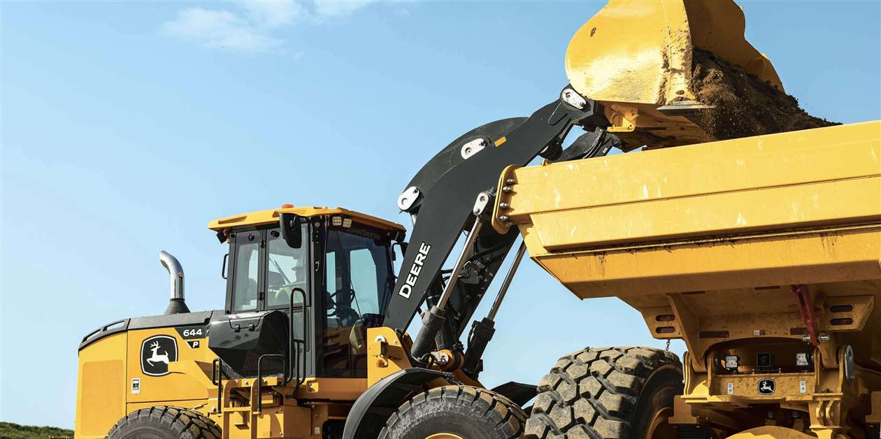 John Deere implements SmartDetect on utility and production loaders ...