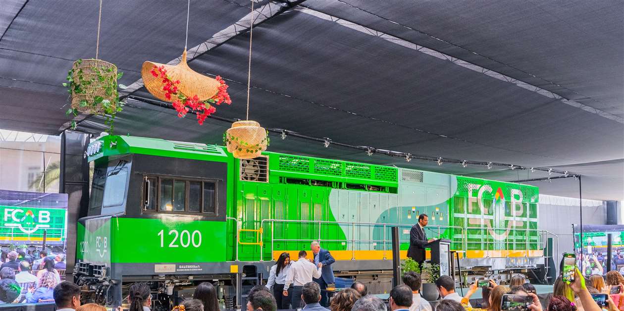 First H2 fuel cell locomotive in South America - Power Progress
