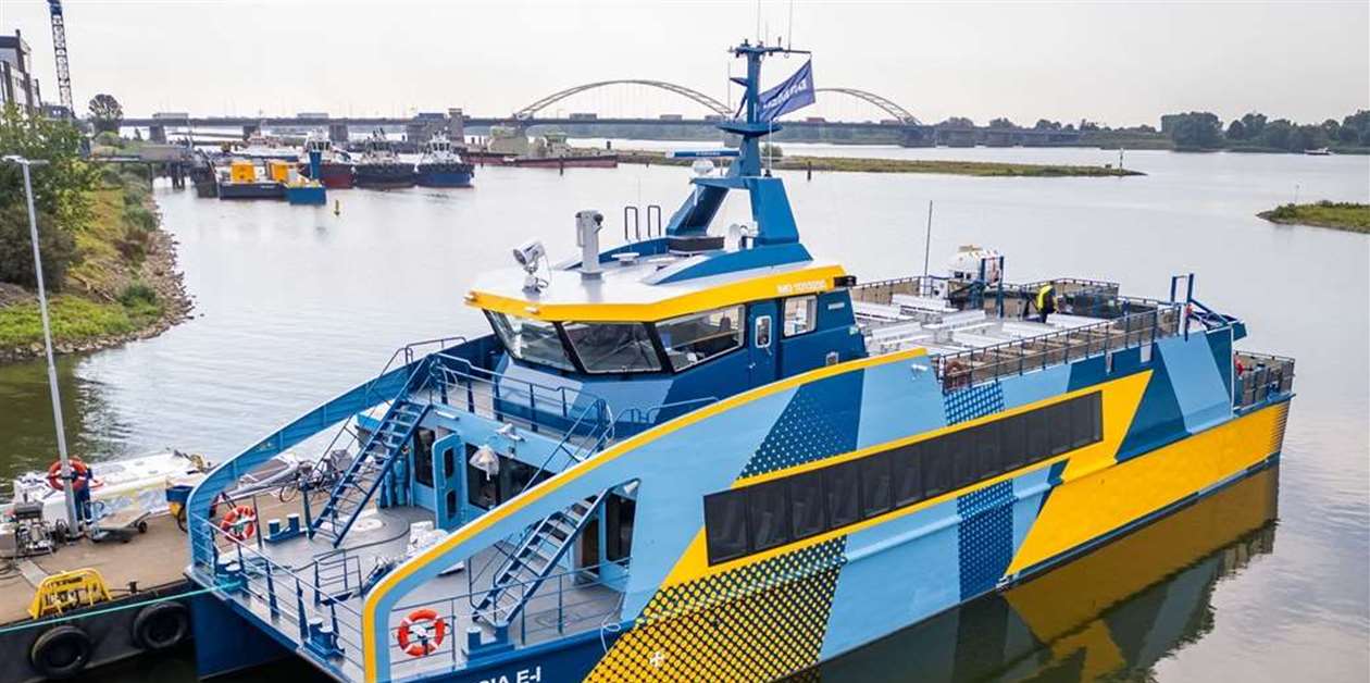 Damen entrega el primer ferry totalmente eléctrico de Alemania - Power ...