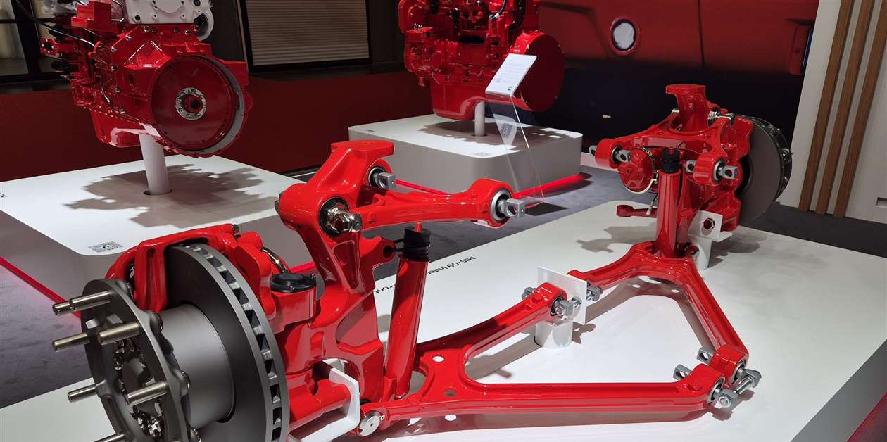 Cummins shows new ProTec independent front suspension at Busworld ...