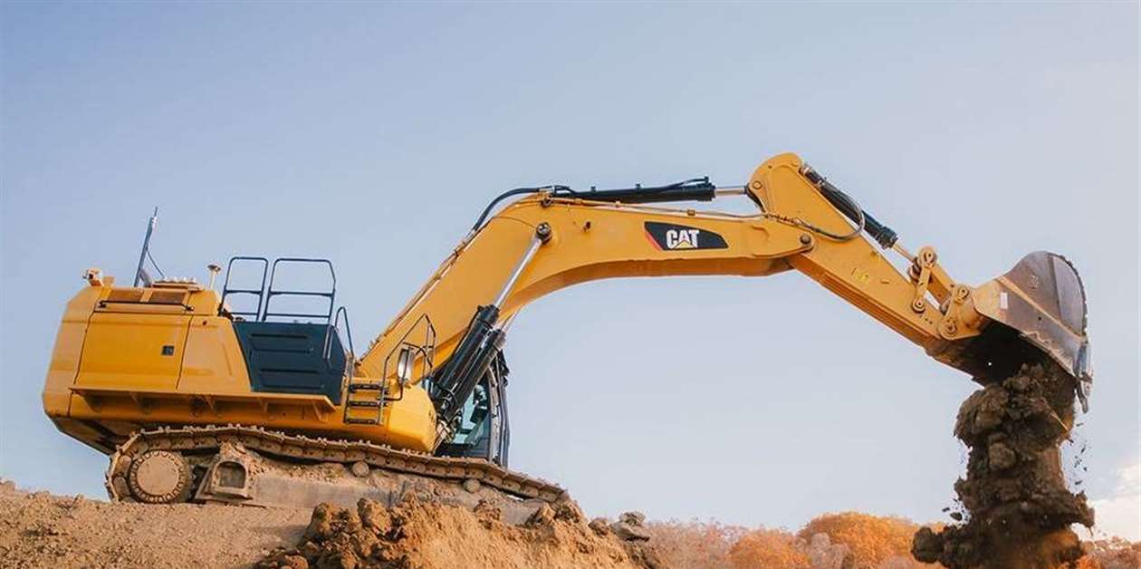 Der CEO von Caterpillar hebt die technologische Konvergenz auf der CES ...