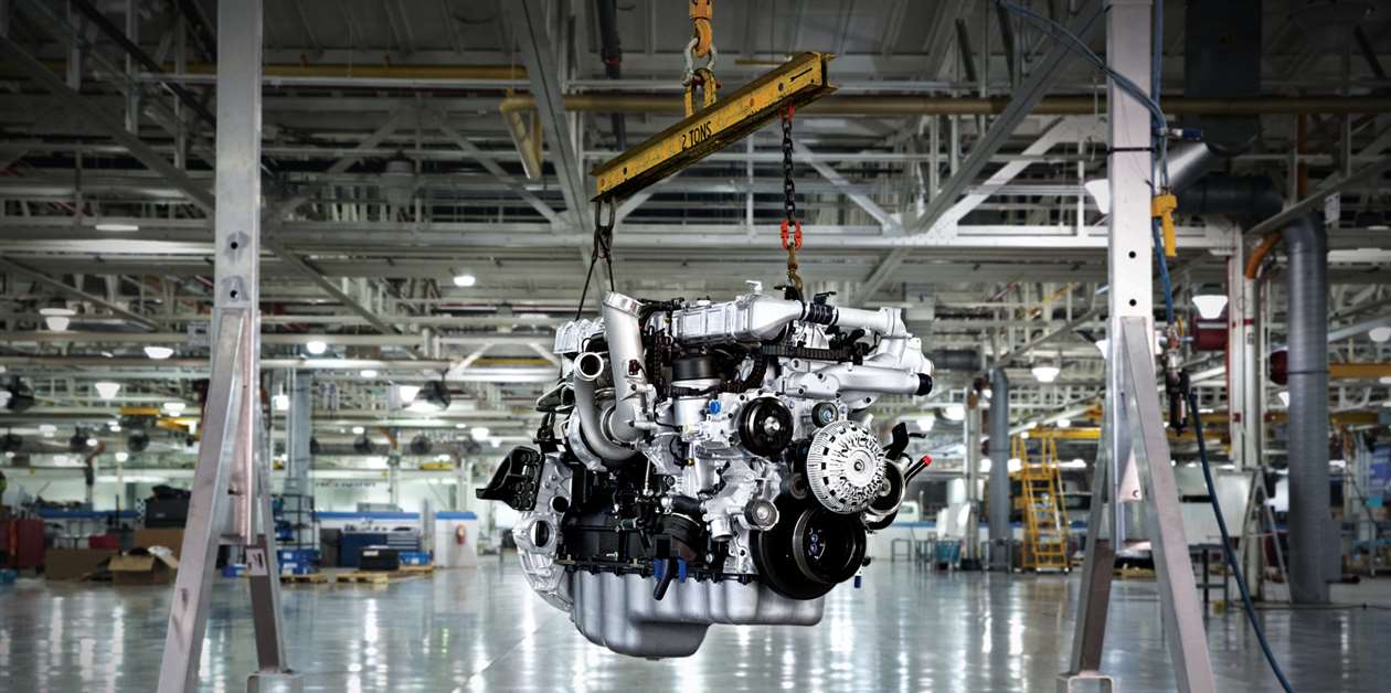 International Launches New 12.4 L Truck Engine - Power Progress