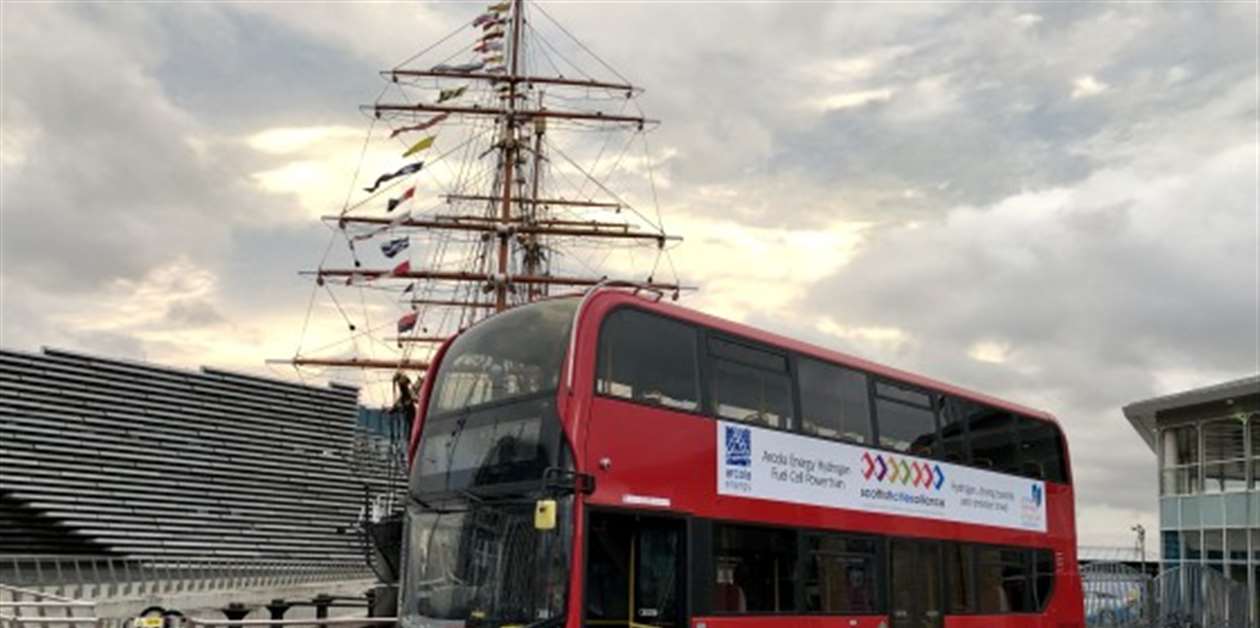 New Fuel-Cell Bus With Electric Drive System - Power Progress