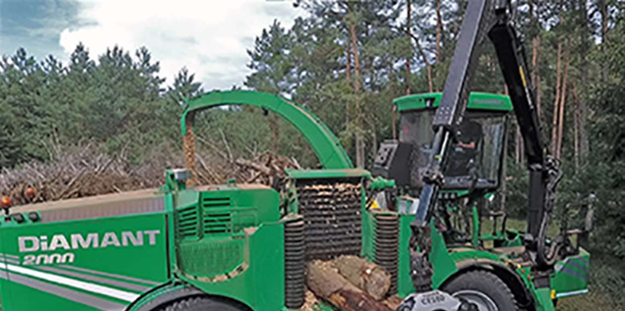 MAN D4276 Powers Wood Chipper - Power Progress