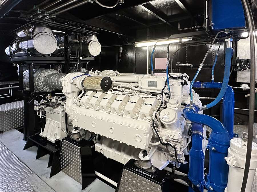 MAN Engines meet CARB CHC emissions - Power Progress